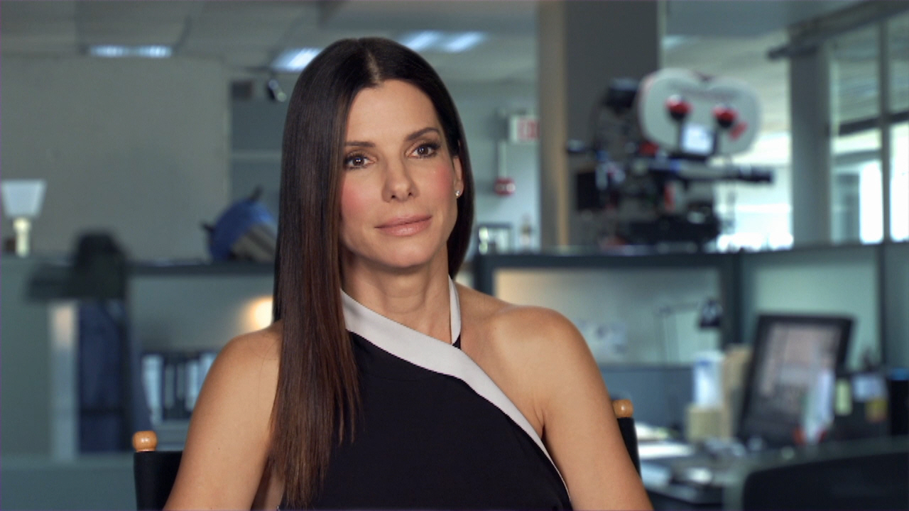 Sandra Bullock Cracks Us Up In The Heat – Celebrity Wire