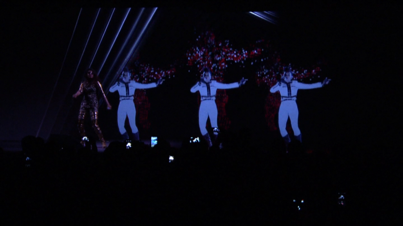 Janelle Monae and M.I.A. Perform A High Tech Concert Together ...