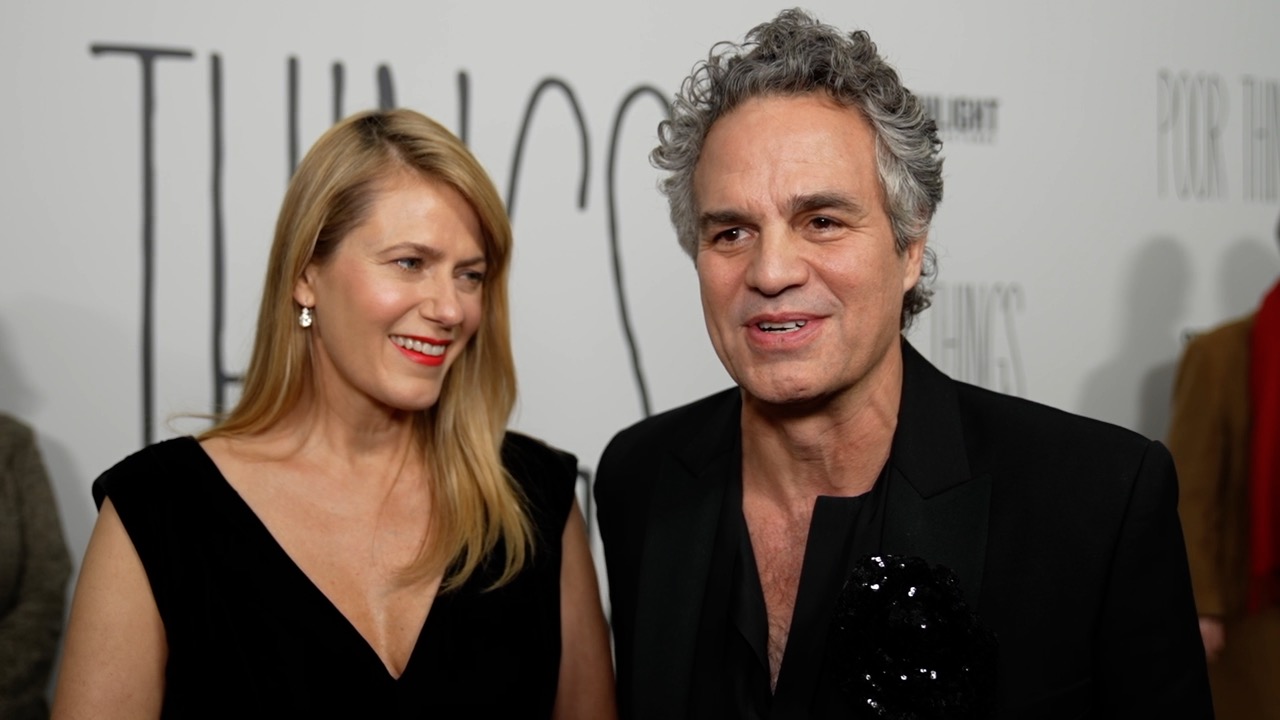 Poor Things New York Premiere Mark Ruffalo Interview – Celebrity Wire